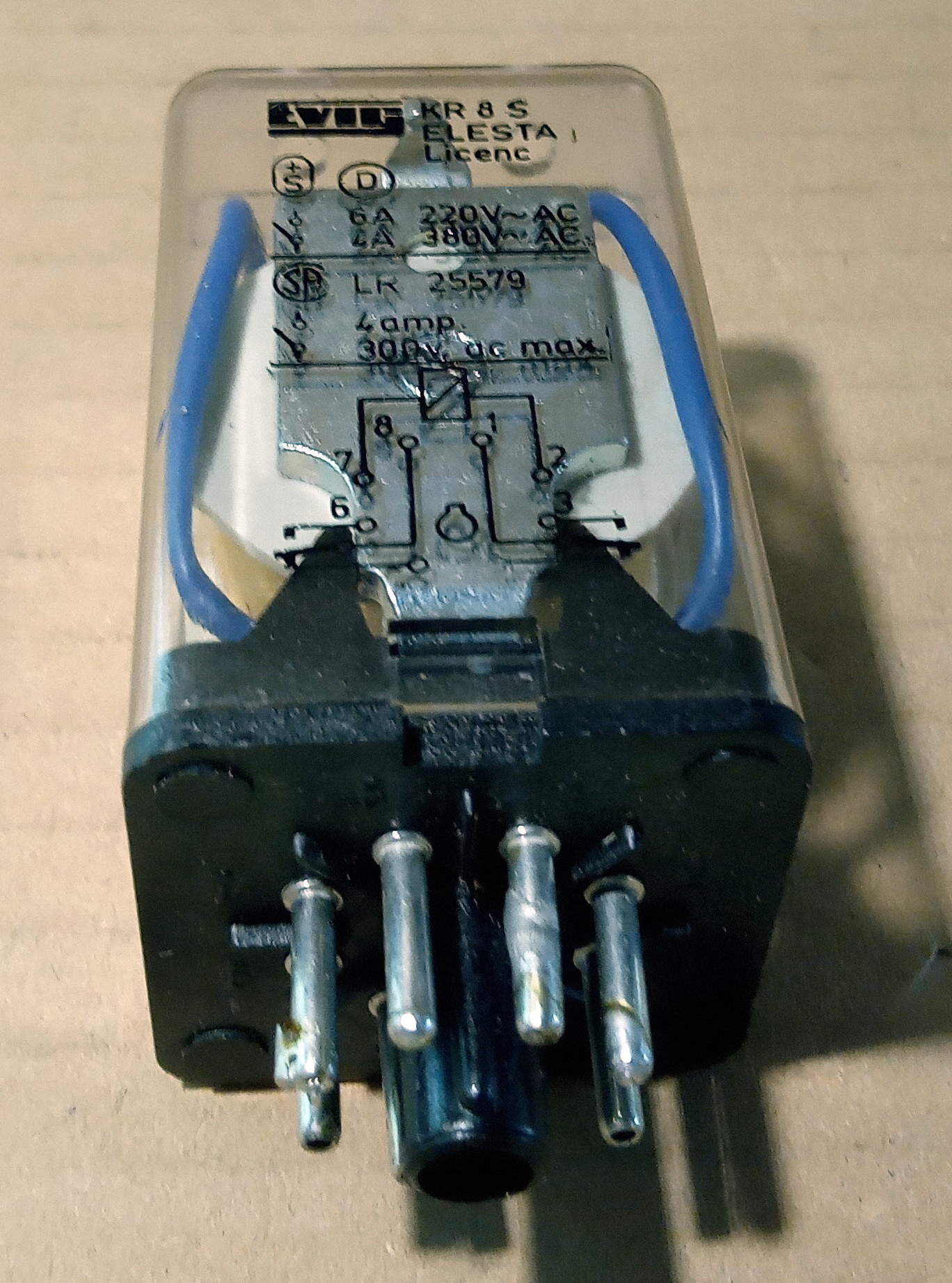KR8S relé, 12V, 3x6A - Árwill Elektronic