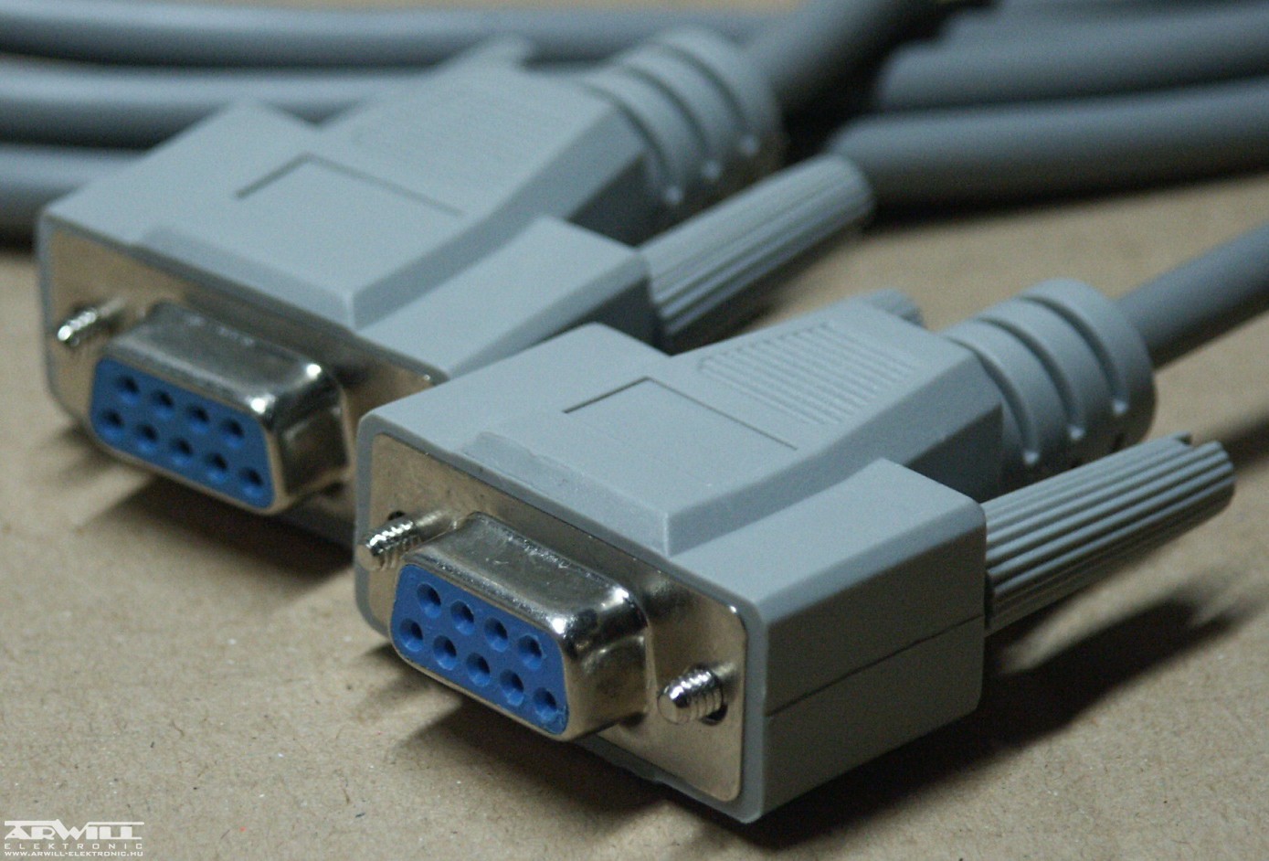 RS232, 9p. anya-anya, null modem kábel, 5m - Árwill Elektronic